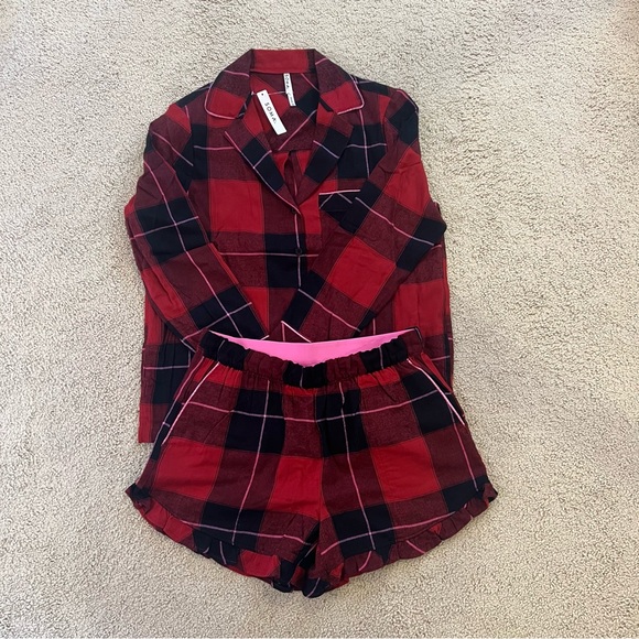 Soma | Intimates & Sleepwear | Soma Red And Black Plaid Pajama Set ...